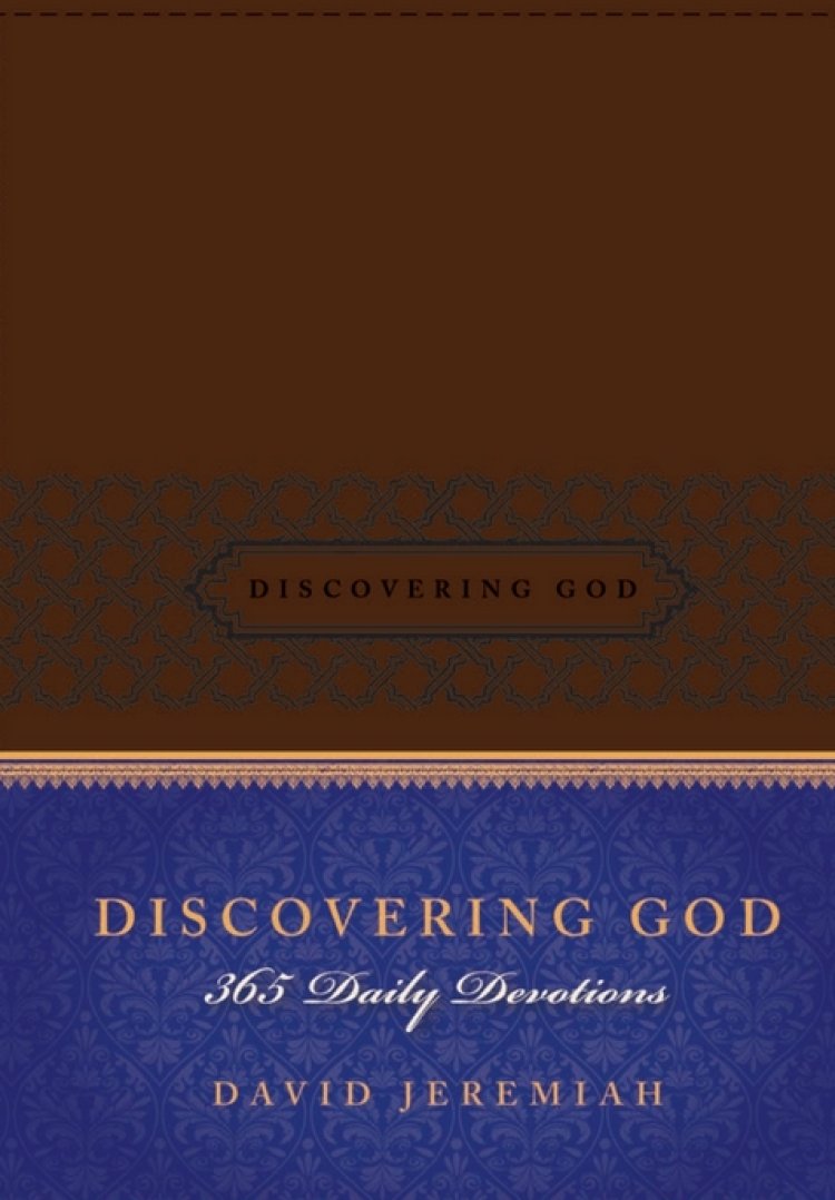Discovering God by Jeremiah, David | Free Delivery at Eden